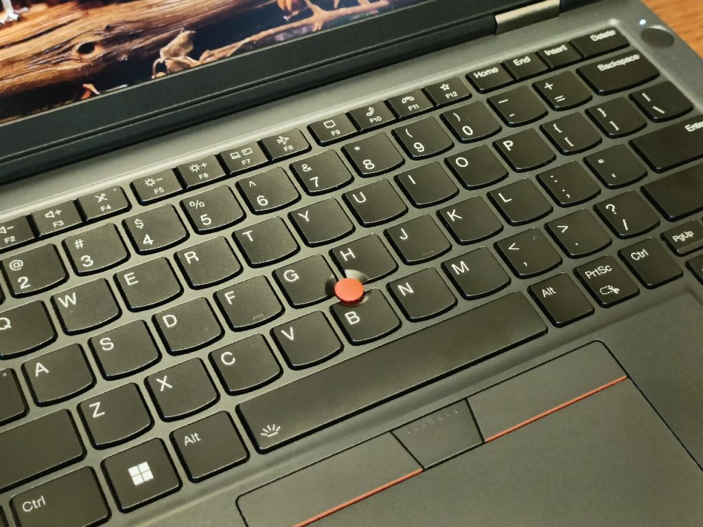 ThinkPad neo 14：高性能商务本新锐 – 笔记本电脑评测
