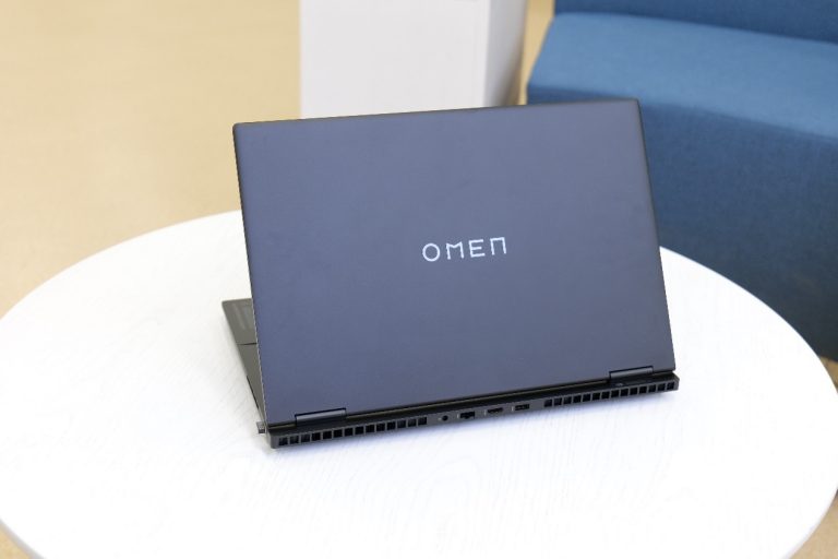 暗影精灵9：高性能i9加持，硬核游戏本畅玩3A大作 – 笔记本电脑评测