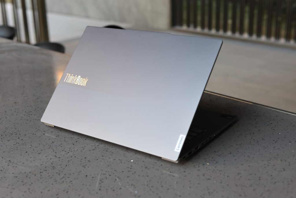 英伟达发布RTX 500 和 RTX 1000，分别对应消费级RTX 3050 4GB和RTX 4050 – 笔记本电脑评测