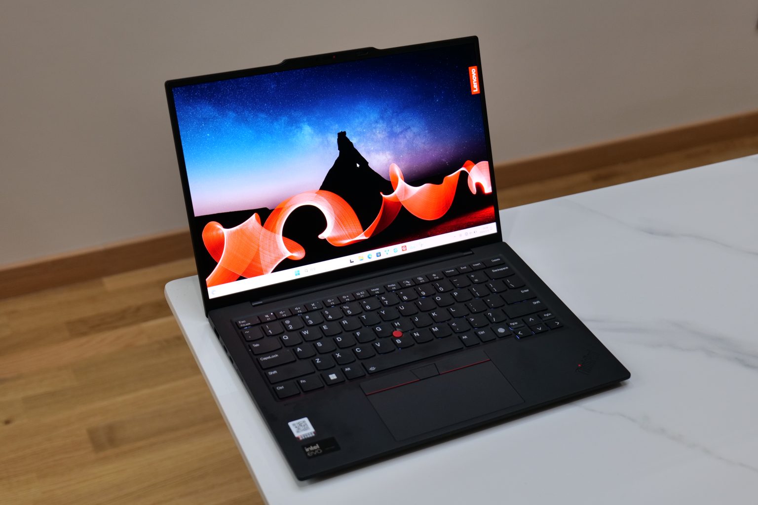 ThinkPad X1 Carbon AI 2024：焕然一新，全面升级！ – 笔记本电脑评测