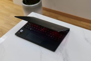 ThinkPad X1 Carbon AI 2024：焕然一新，全面升级！ – 笔记本电脑评测